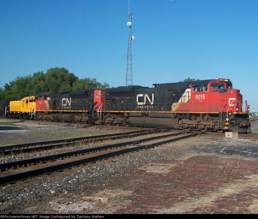 CN 8015
